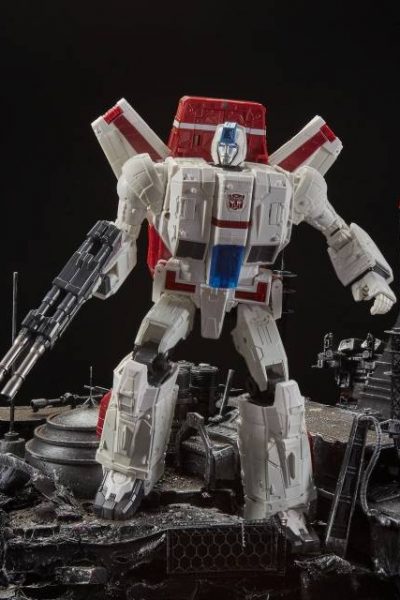 JETFIRE TRANSFORMERS WAR FOR CYBERTRON SIEGE COMMANDER - ActionToys.es