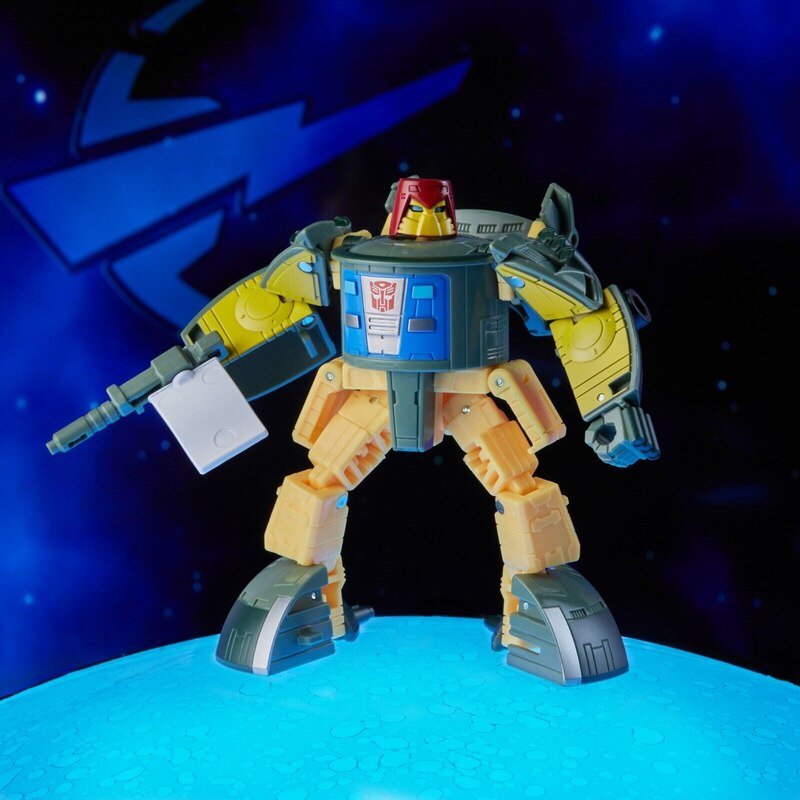 Cosmos Velocitron Speedia 500 Transformers Legacy - ActionToys.es